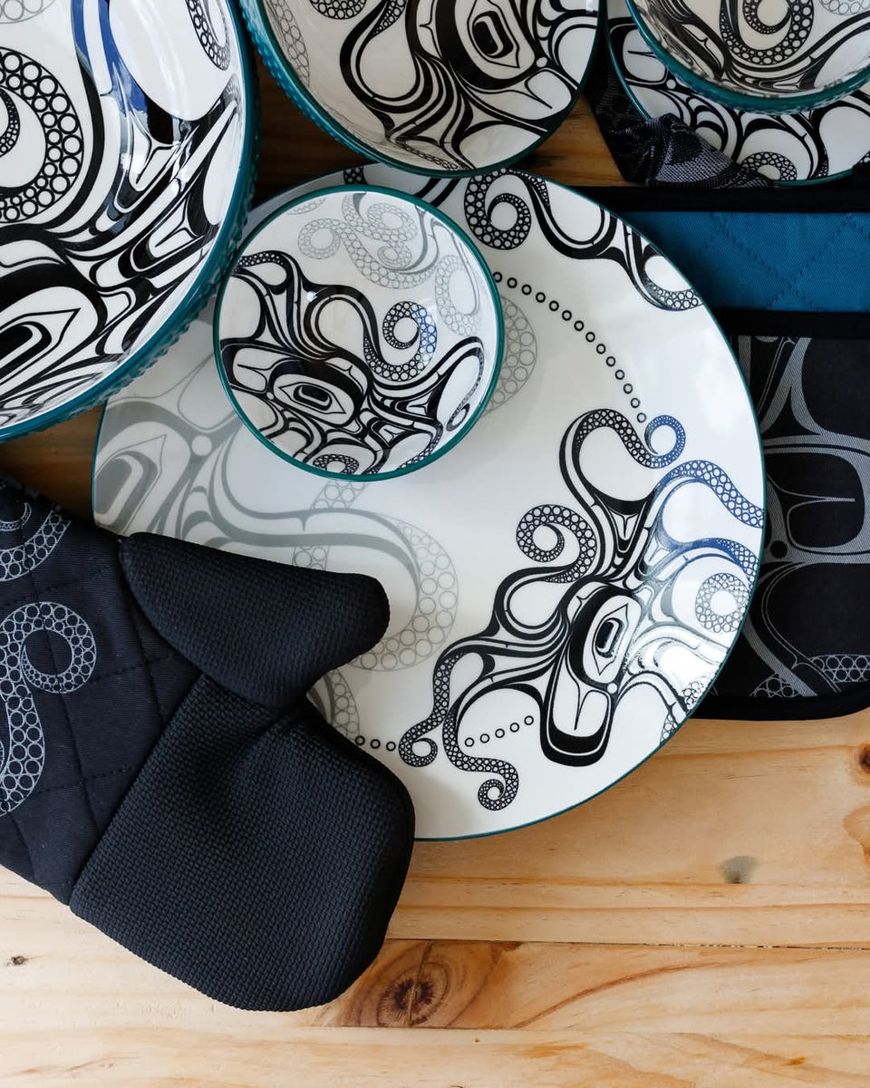 "Octopus (Nuu)" Set of two 10.5" Dinner Plates, design by Haida Artist ...